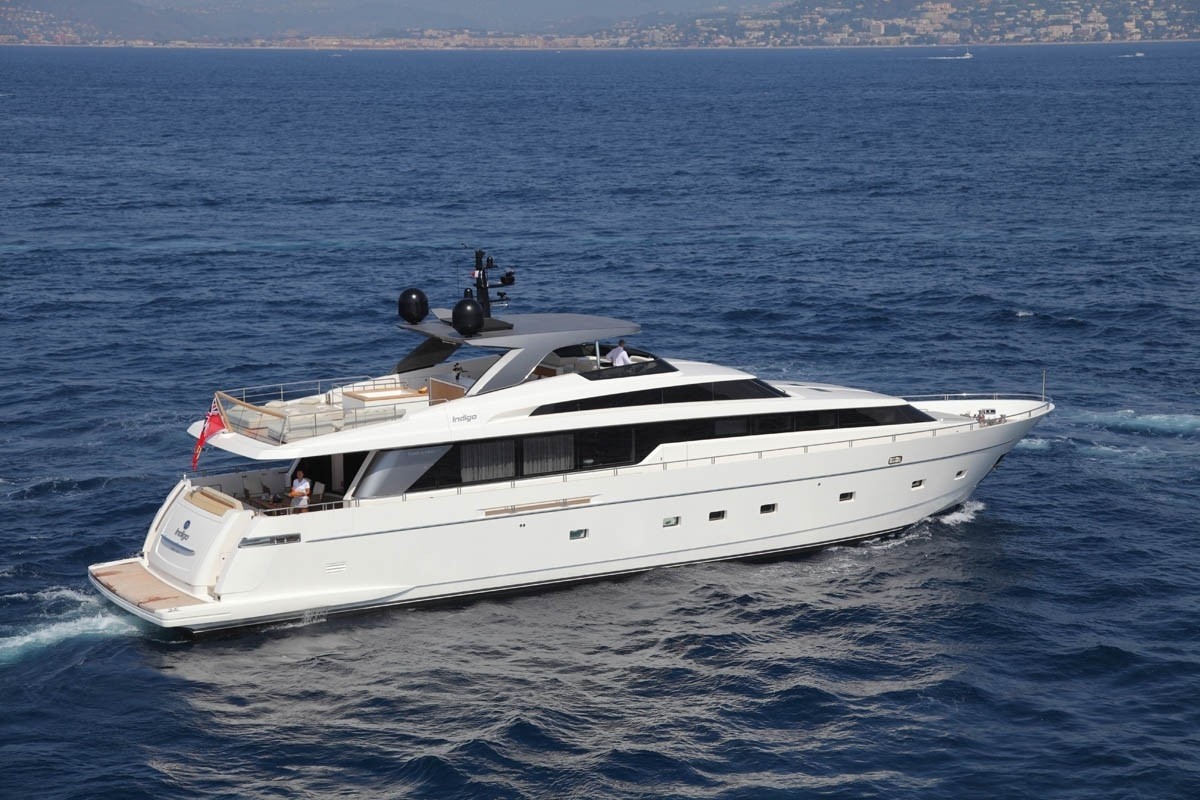 Yacht INDIGO, Fipa Italiana Yachts - Cbi Navi | CHARTERWORLD Luxury ...
